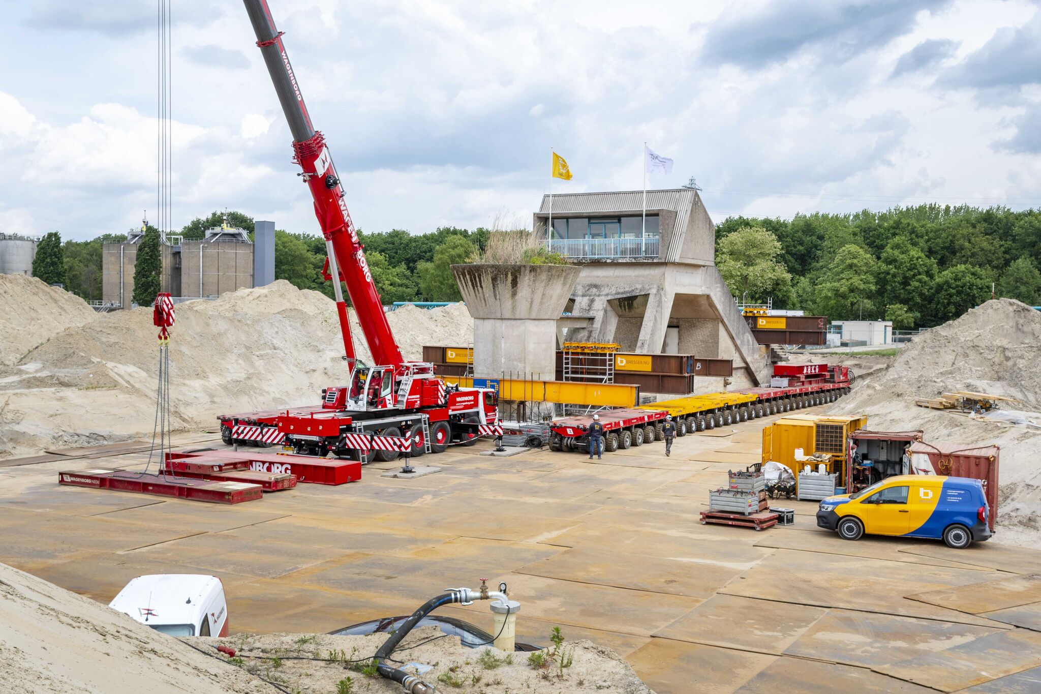 Iconic pumping station relocated for sustainable future - Bresser